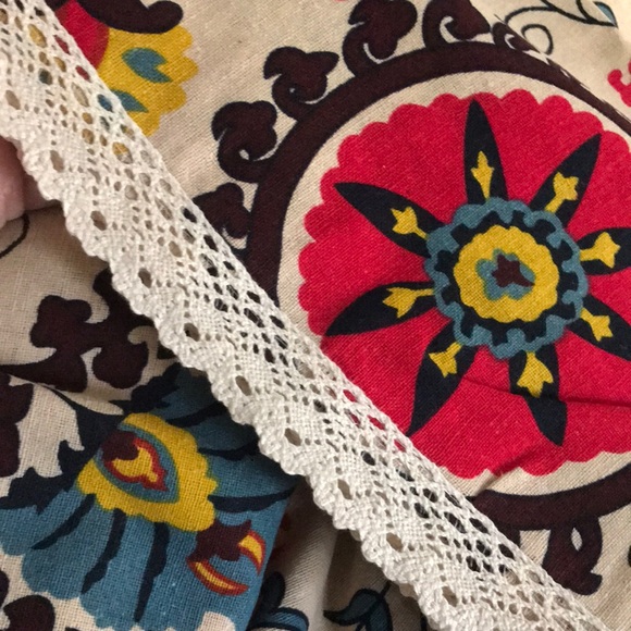 Kitchen | Nwt Table Cloth W Macrame All Around The Edges | Poshmark